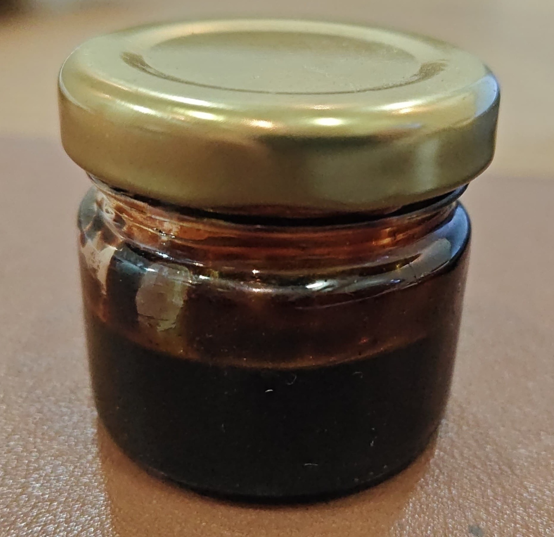 Shilajit ((Mumio, Mumijo)